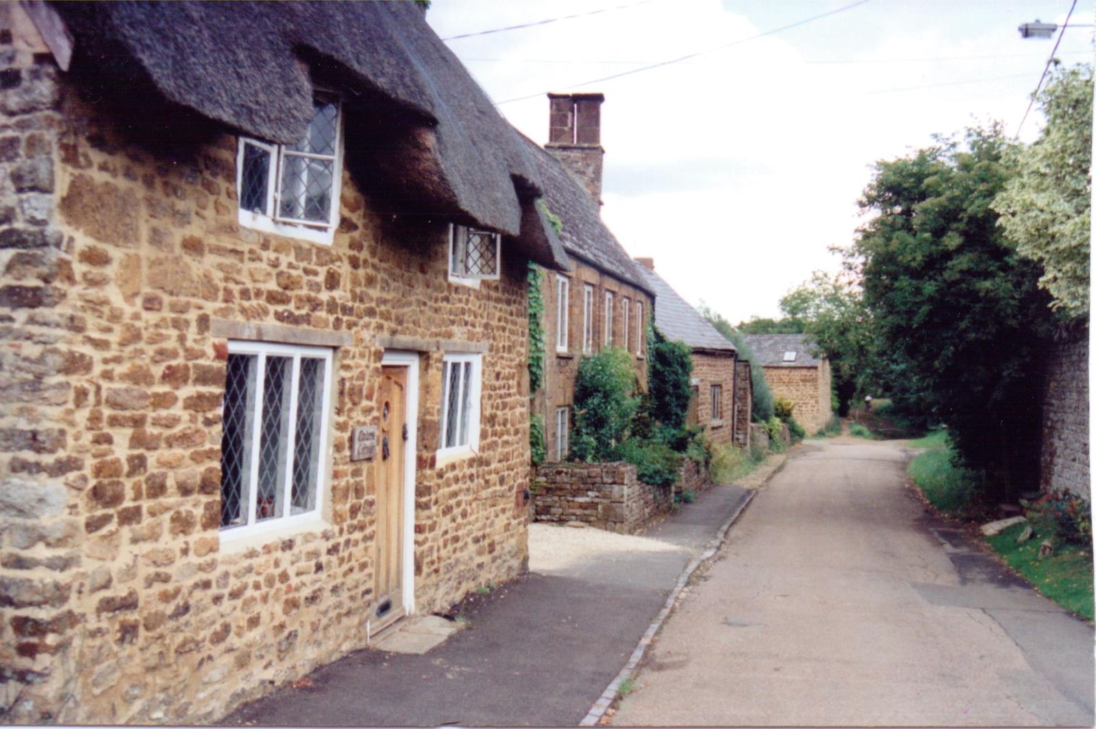 Home [www.chacombeparishcouncil.org.uk]